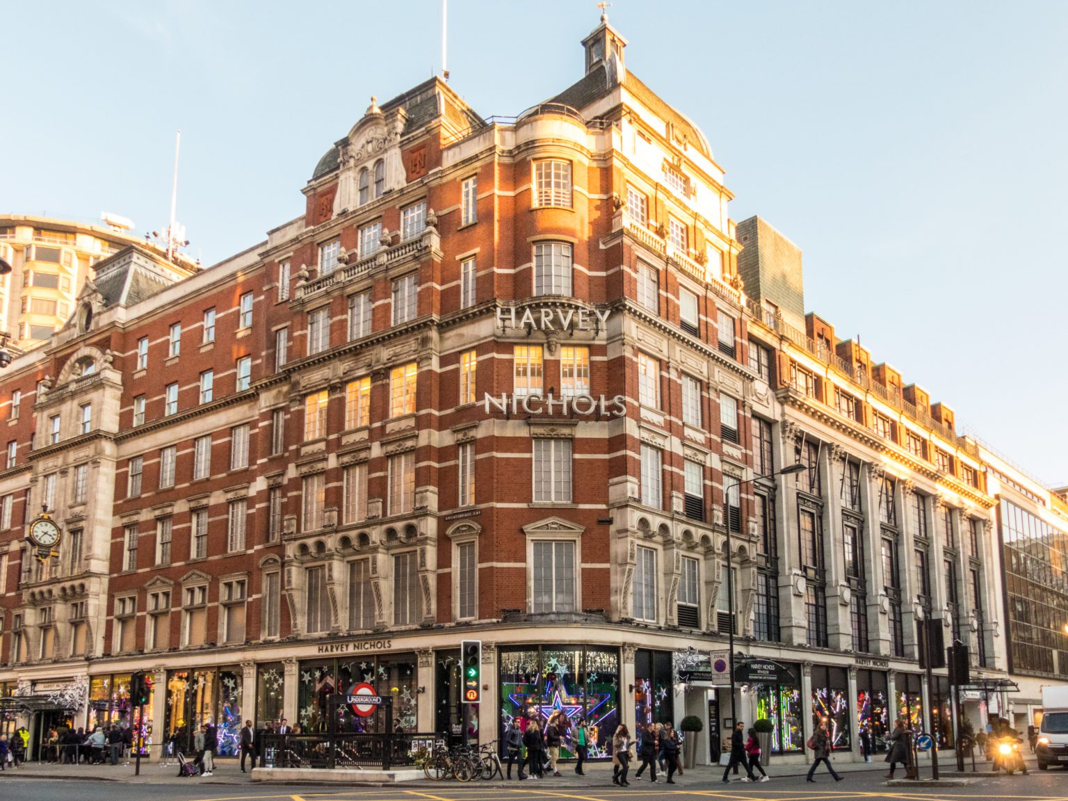 The five stars: London’s most famous department stores - London Planner
