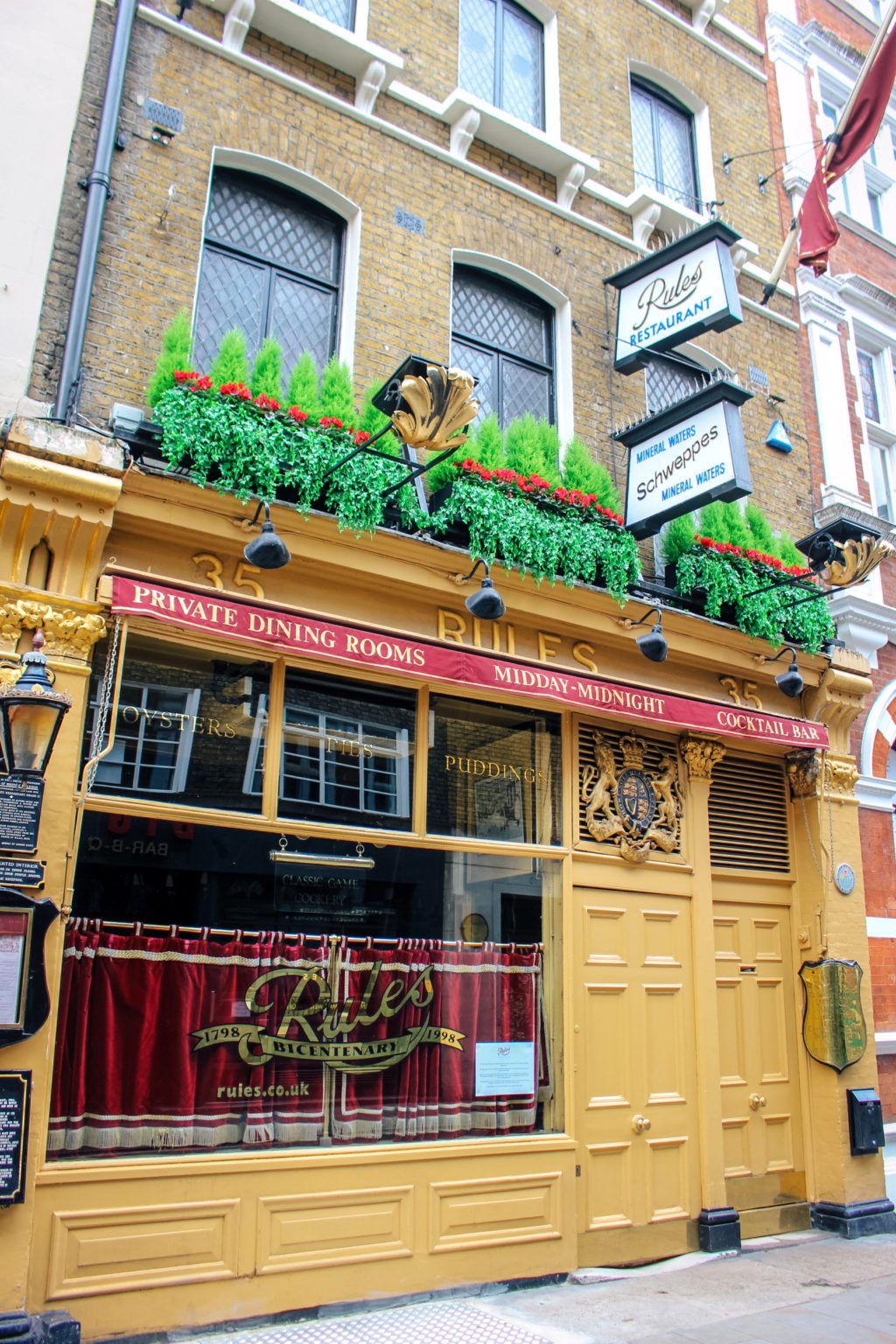 Discover London’s oldest restaurants - London Planner